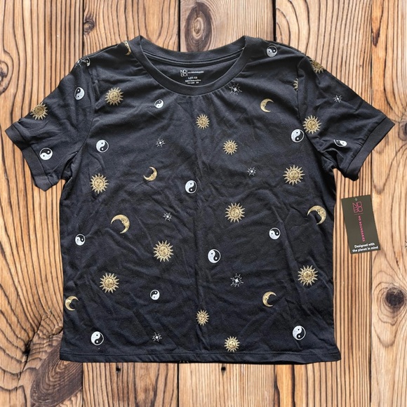 No Boundaries | Shirts & Tops | Nwt Youth Large Celestial Sun Moon Crop ...